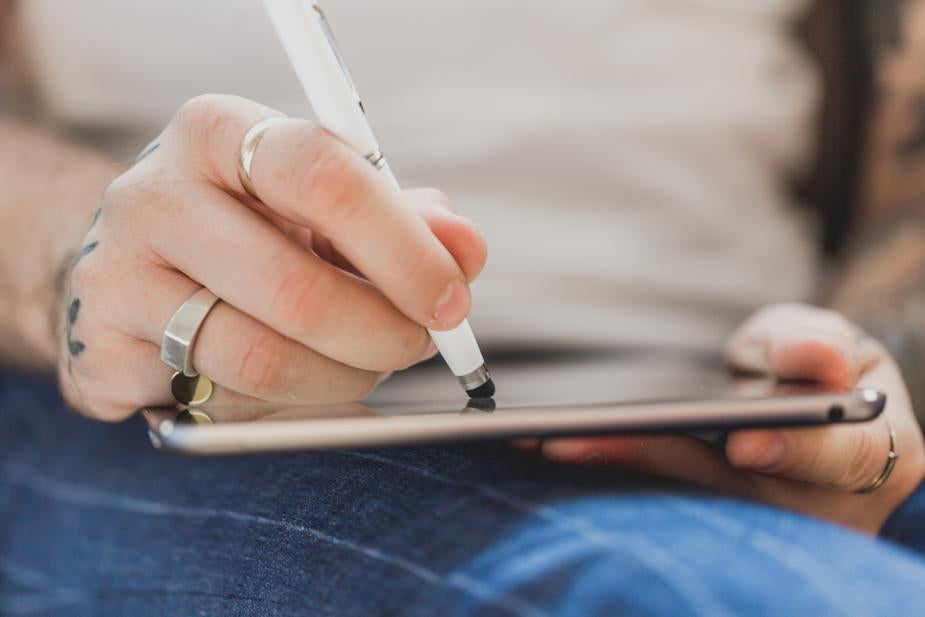 The best tablet accessories you can’t live without – iBeani